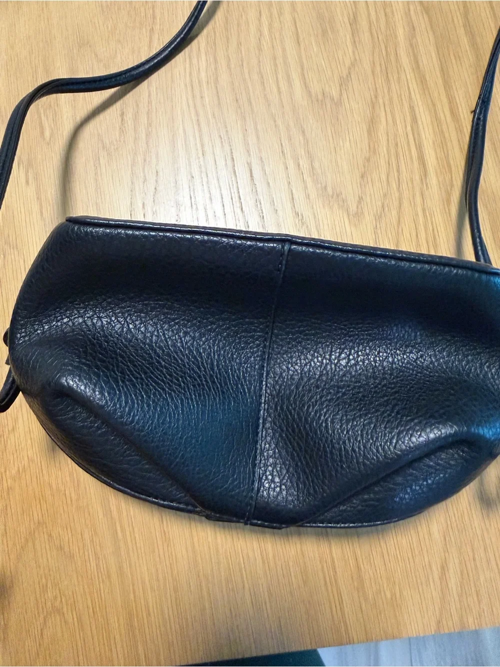 Banana Republic | Bags | Banana Republic Black Pebbled Leather ...